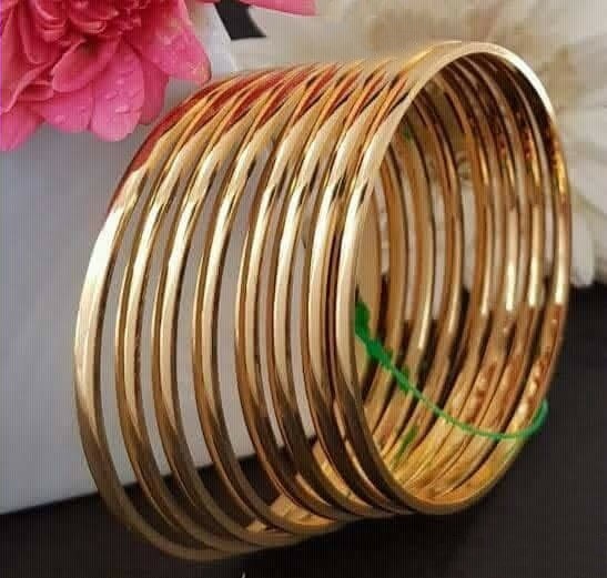 Gold bangles – Jewel Ishq